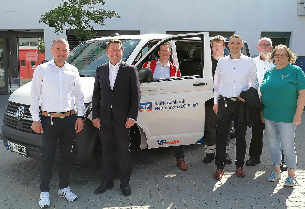 BRK-Kreisverband Neumarkt erhält einen VW T6 - BRK Kreisverband ...